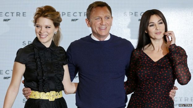 Spectre, judul film James Bond ke-24 - TribunNews.com