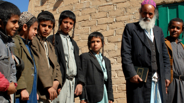 Operasi Israel selamatkan umat Yahudi dari Yaman - TribunNews.com