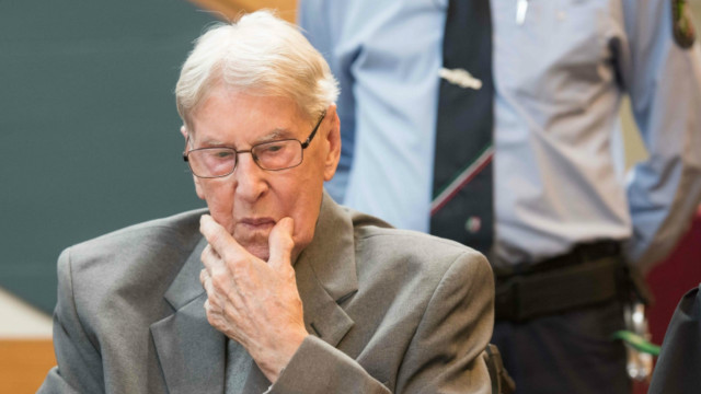 Bekas penjaga kamp Auschwitz dihukum lima tahun penjara - TribunNews.com